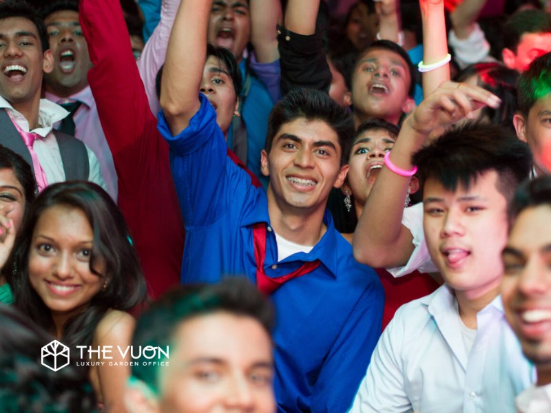 Prom là gì? Khám phá trọn vẹn về sự kiện đặc biệt này